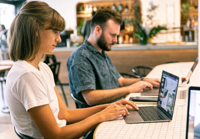 Marketing Tips: A Helpful Guide for the Novice Social Media Marketer ...